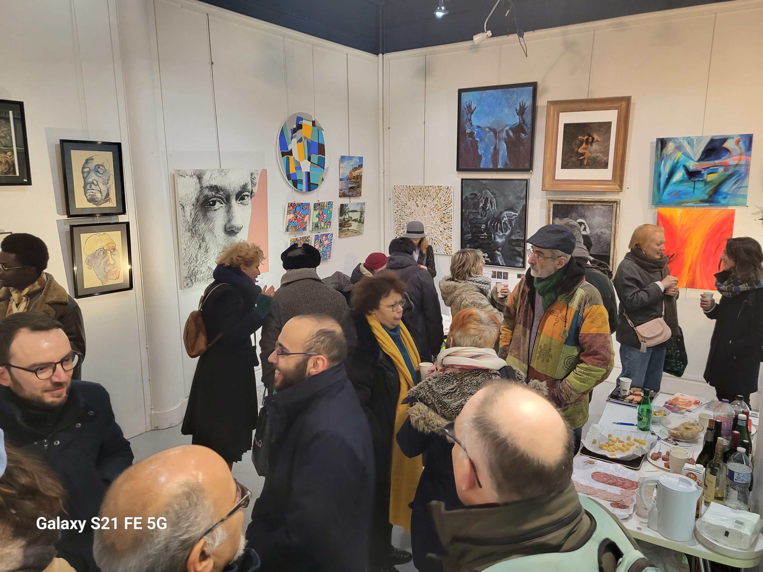 European Art Gallery - Marché Dauphine